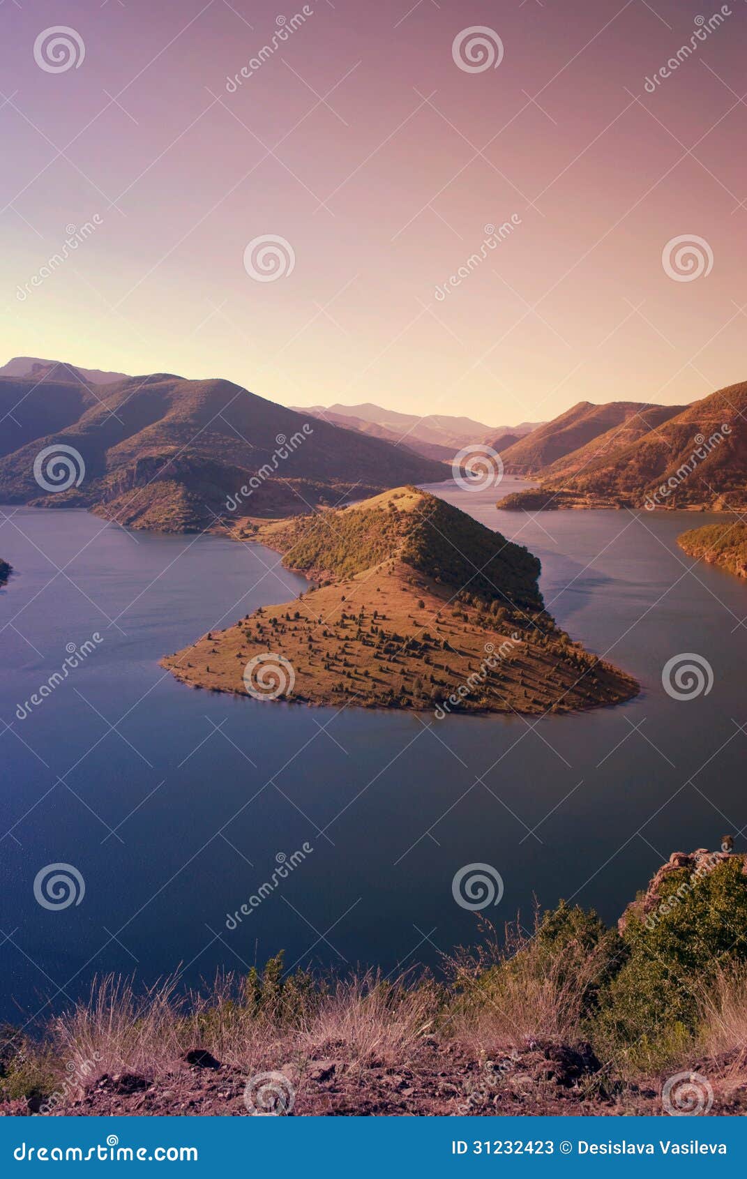 Kardjali lake, Bulgaria stock image. Image of view, landscape - 31232423
