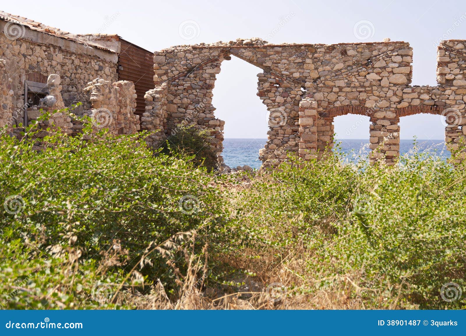 Karlovassi on Samos stock image. Image of pittoresk, building - 38901487
