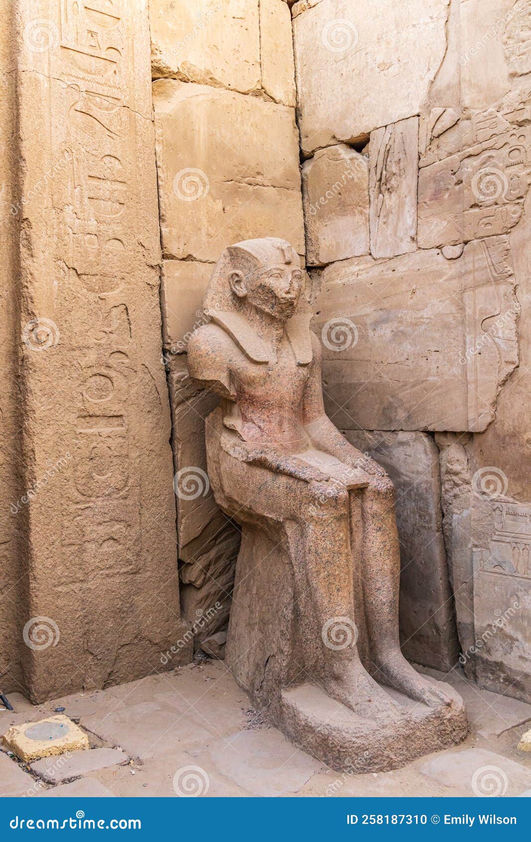 Statue of Pharoad Thutmose III at the Karnak Temple Complex in Luxor ...