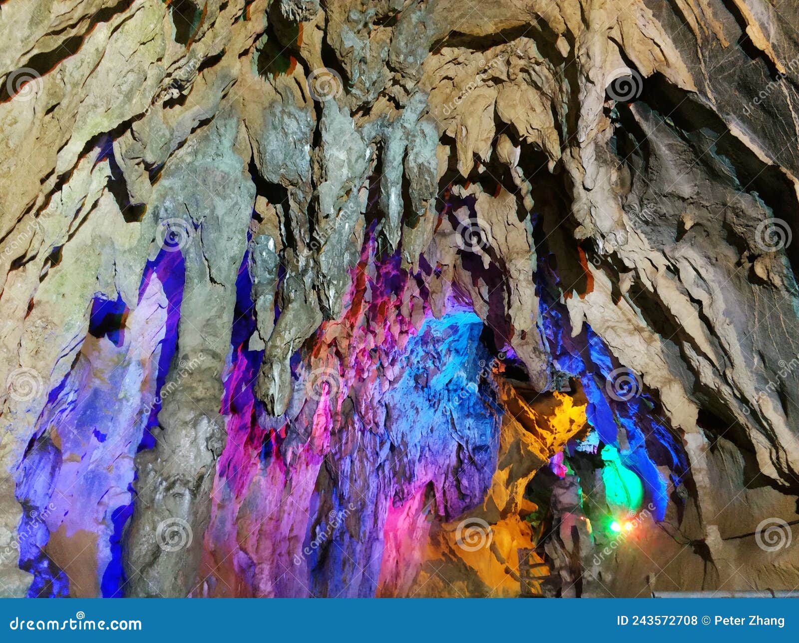 Karst Cave Caster Landform Em Guangdong China Foto de Stock - Imagem de ...