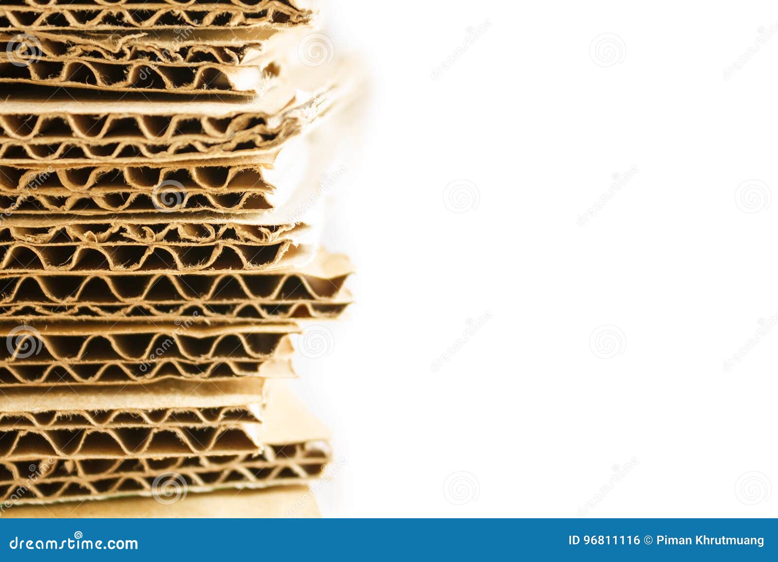 Karton stock foto. Image of recycleer, gerecycleerd, plooi - 96811116