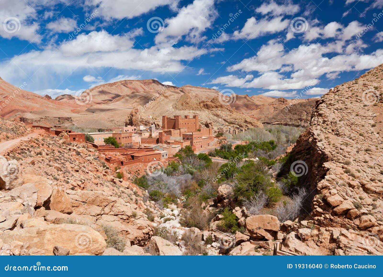 Kasbah in Dades Valley, Maroc. Stock Photo - Image of vacation, dades ...