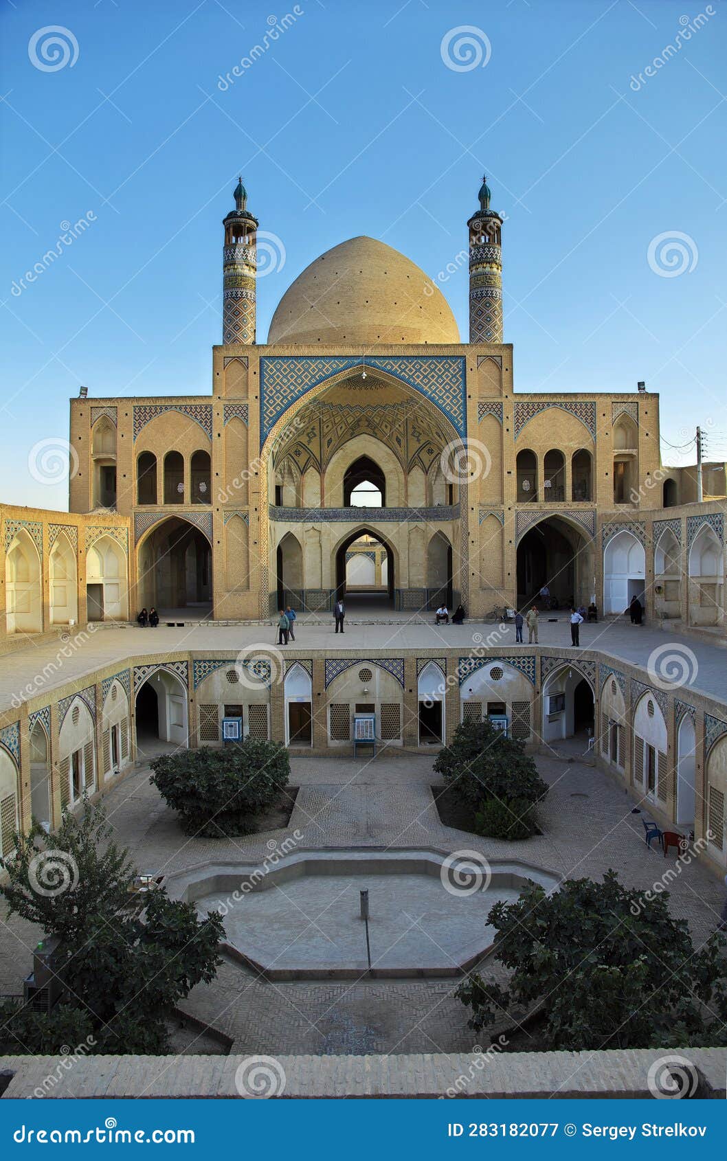 Kashan, Iran - 05 Oct 2012: Agha Bozorg Mosque, Kashan, Iran Editorial ...