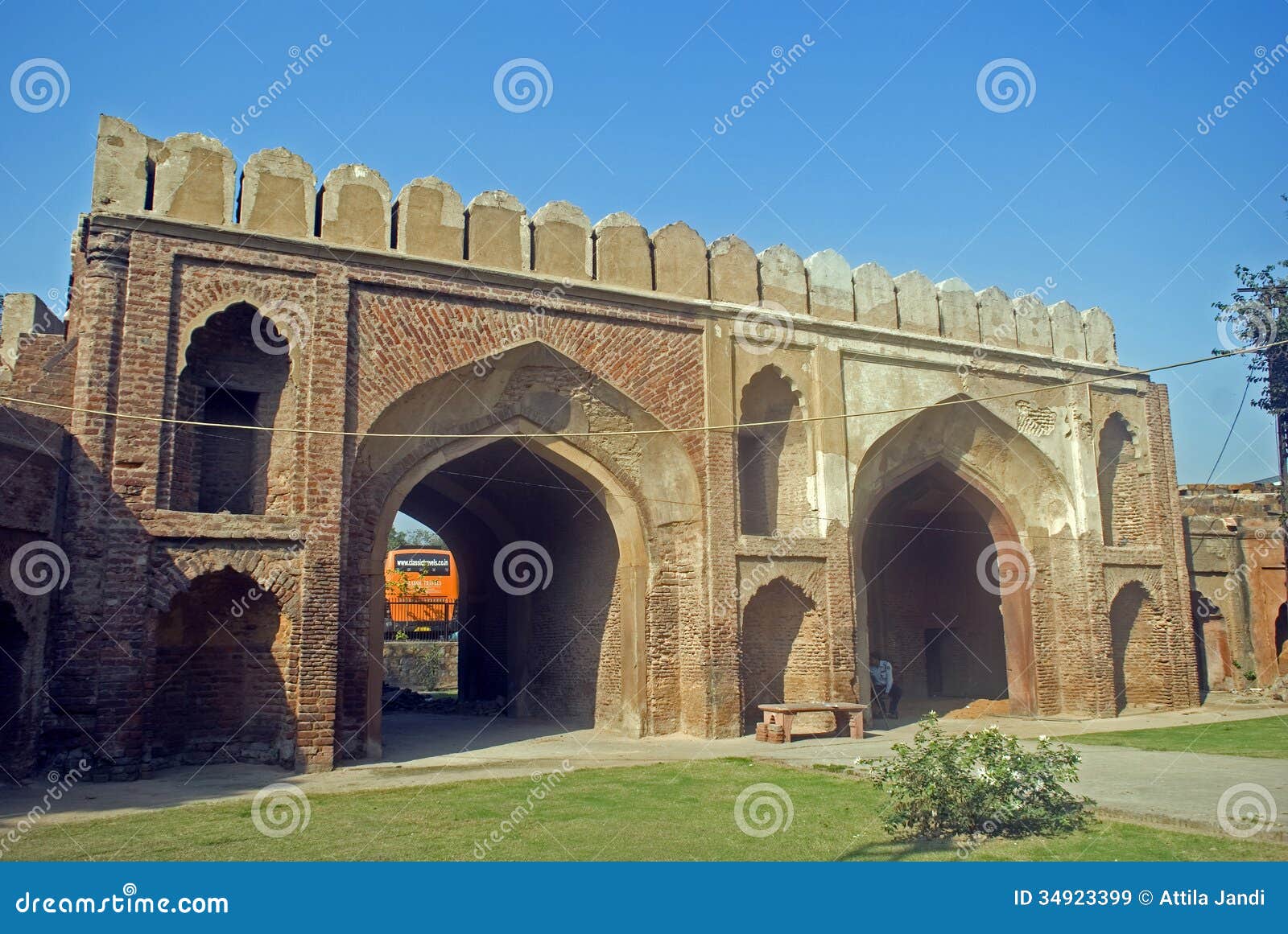 Kashmir Gate, Delhi India editorial stock image. Image of king - 34923399