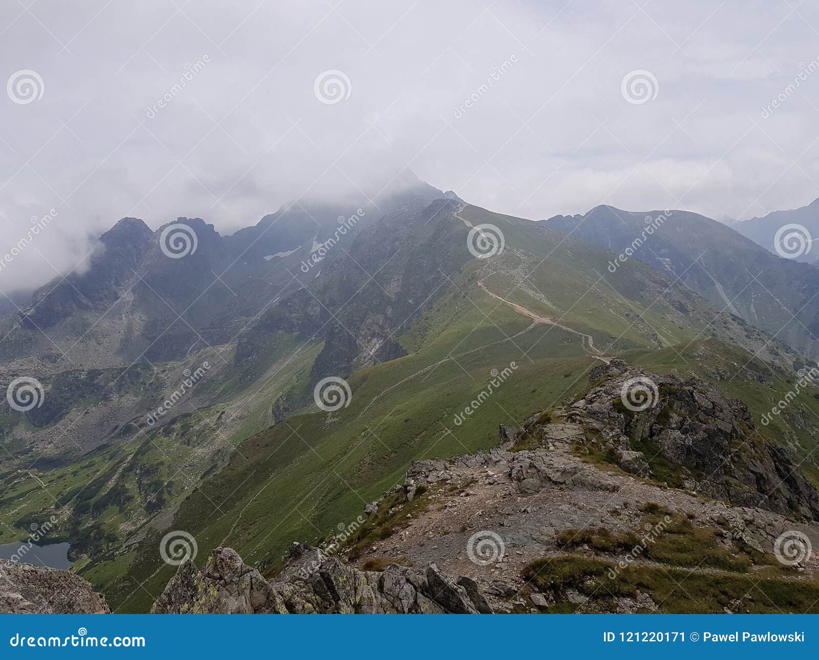 Kasprowy Wierch imagen de archivo. Imagen de recorrido - 121220171