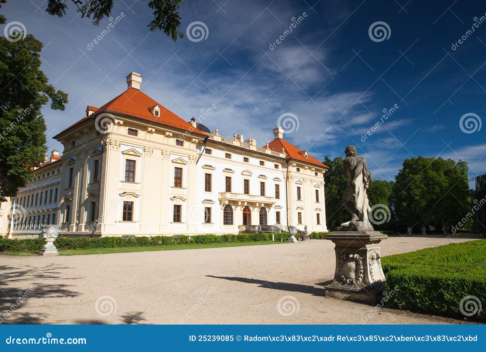 Kasteel in Slavkov stock afbeelding. Image of erfenis - 25239085