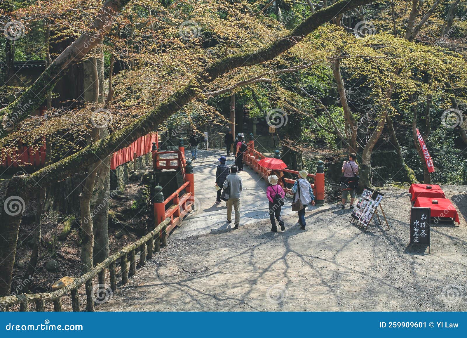 9 April 2012 Kasuga Taisha Shinto Shrine Pathway. Red Bridge Editorial ...