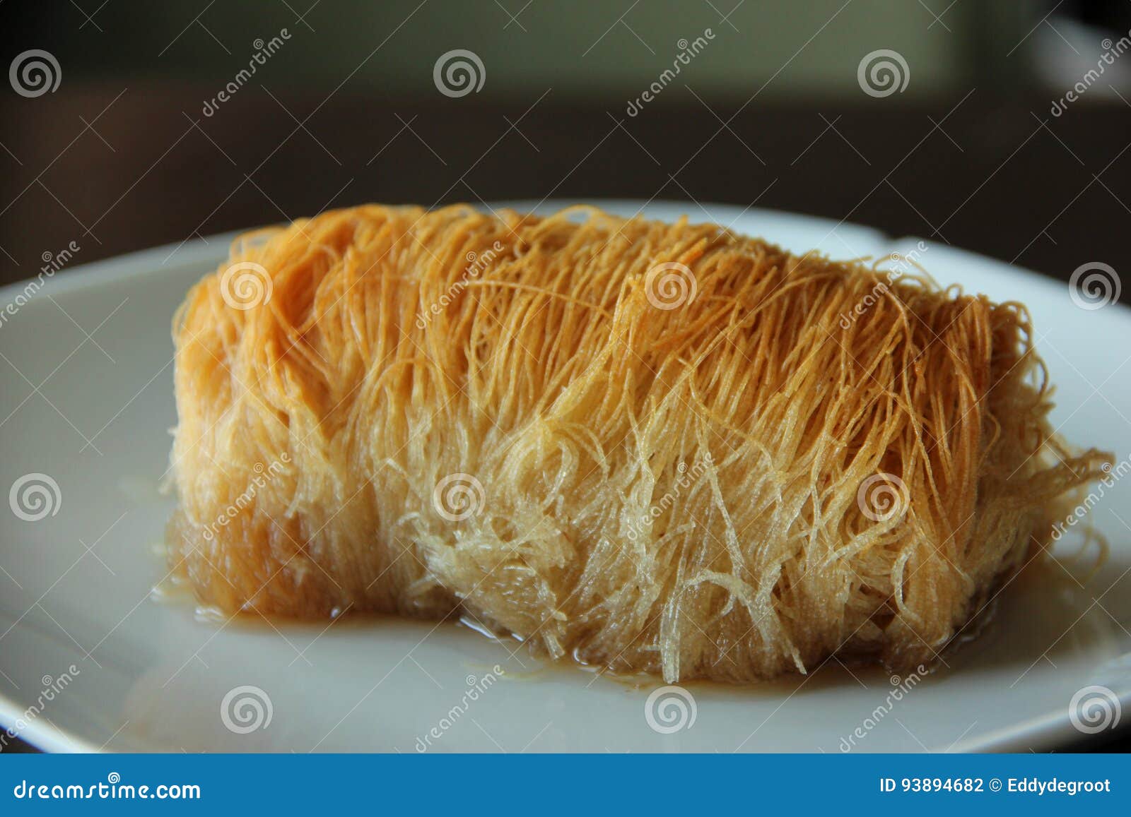 Kataifi arkivfoto. Bild av europa, gourmet, medel, destination - 93894682