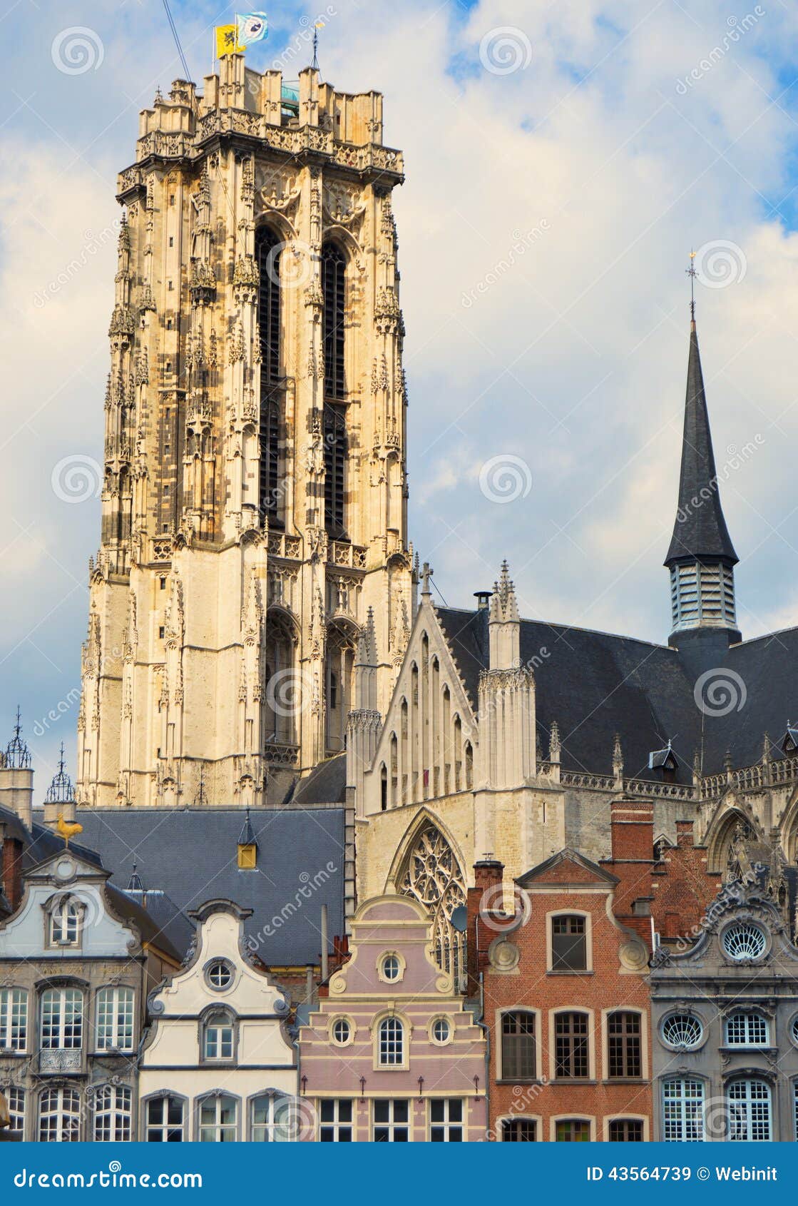 Kathedrale in Mechelen Belgien Stockbild - Bild von berühmt, städtisch ...