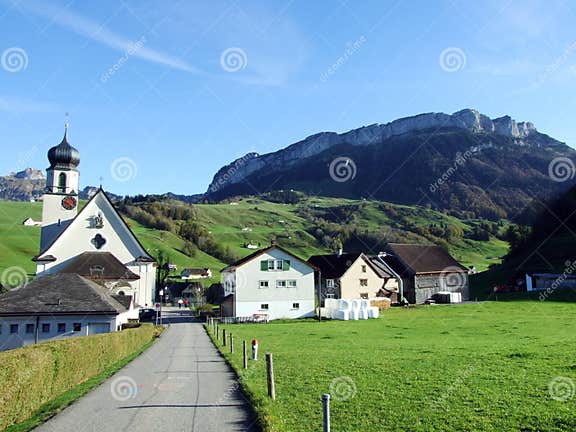 Katholische Gemeindekirche Von St Martin Oder Von Kirche St Martin ... Katholische Gemeindekirche Von St Martin Oder Von Kirche St Martin ...