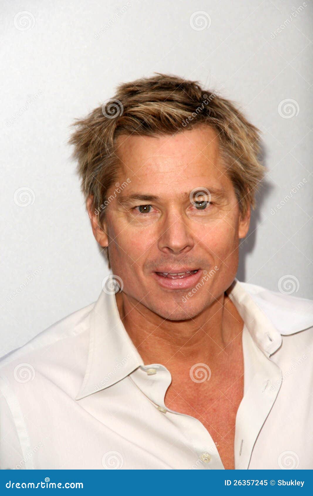 Kato Kaelin editorial image. Image of ceremony, 091410 - 26357245