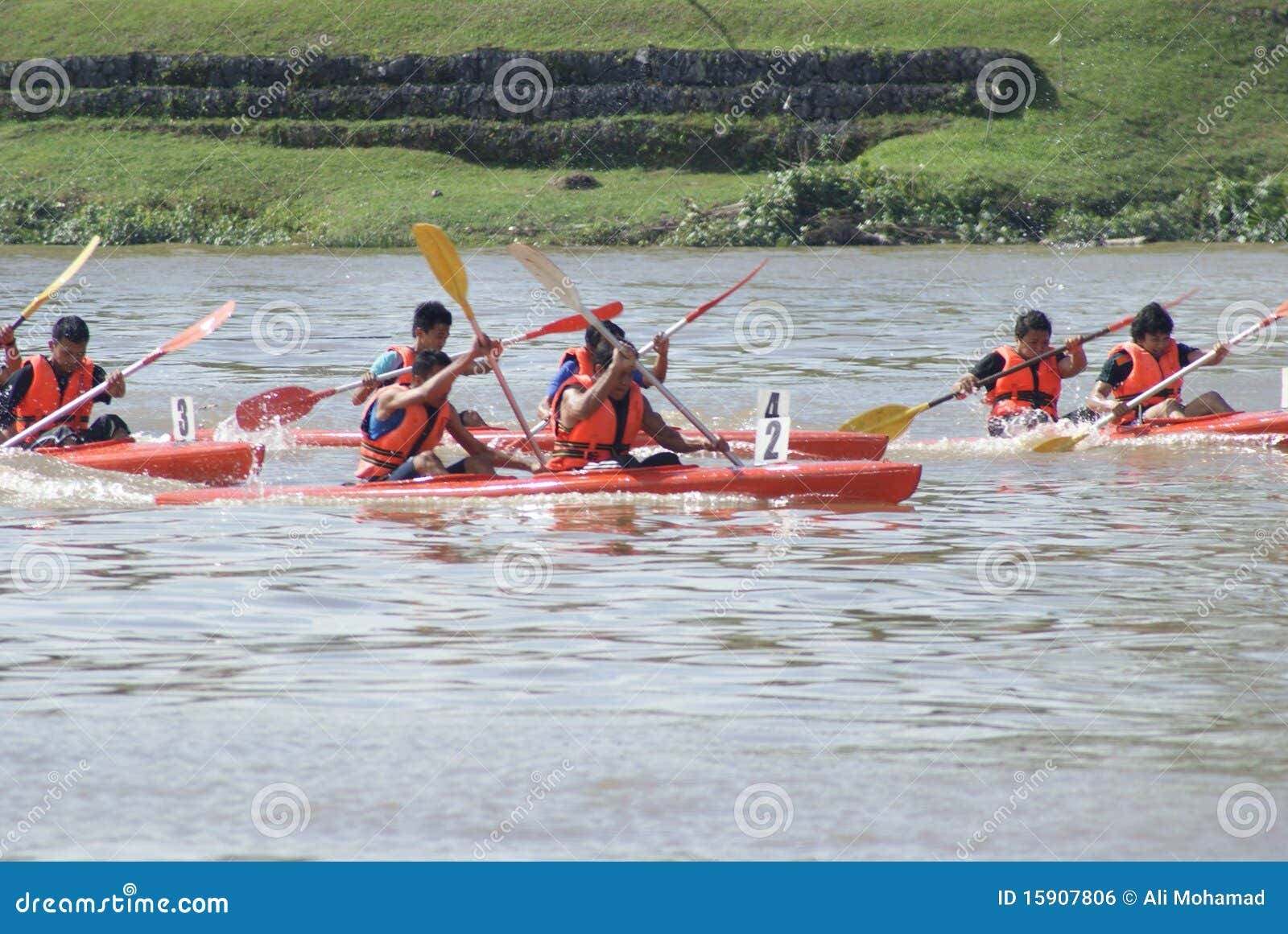 Kayak race editorial photo. Image of events, sarawak - 15907806