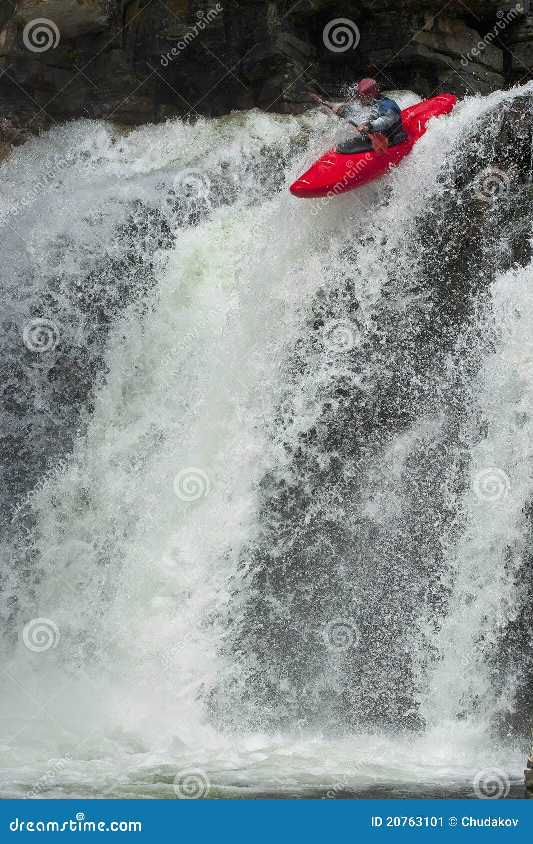 Kayaker in the waterfall stock image. Image of real, extreme - 20763101