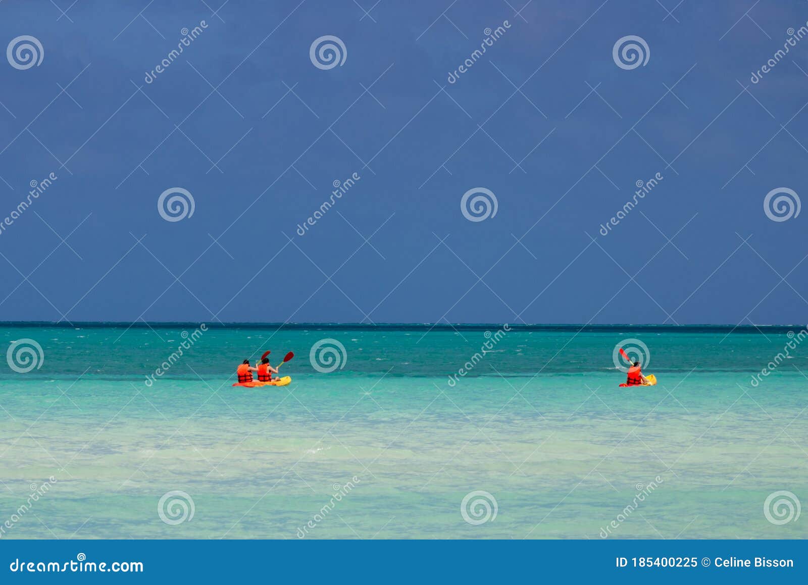 Kayaking on the Turquoise Carribean Ocean Editorial Image - Image of ...