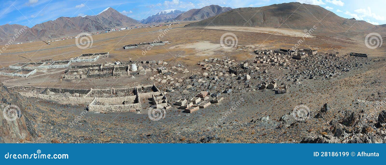 Kazakh Muslim cemetery stock image. Image of history - 28186199