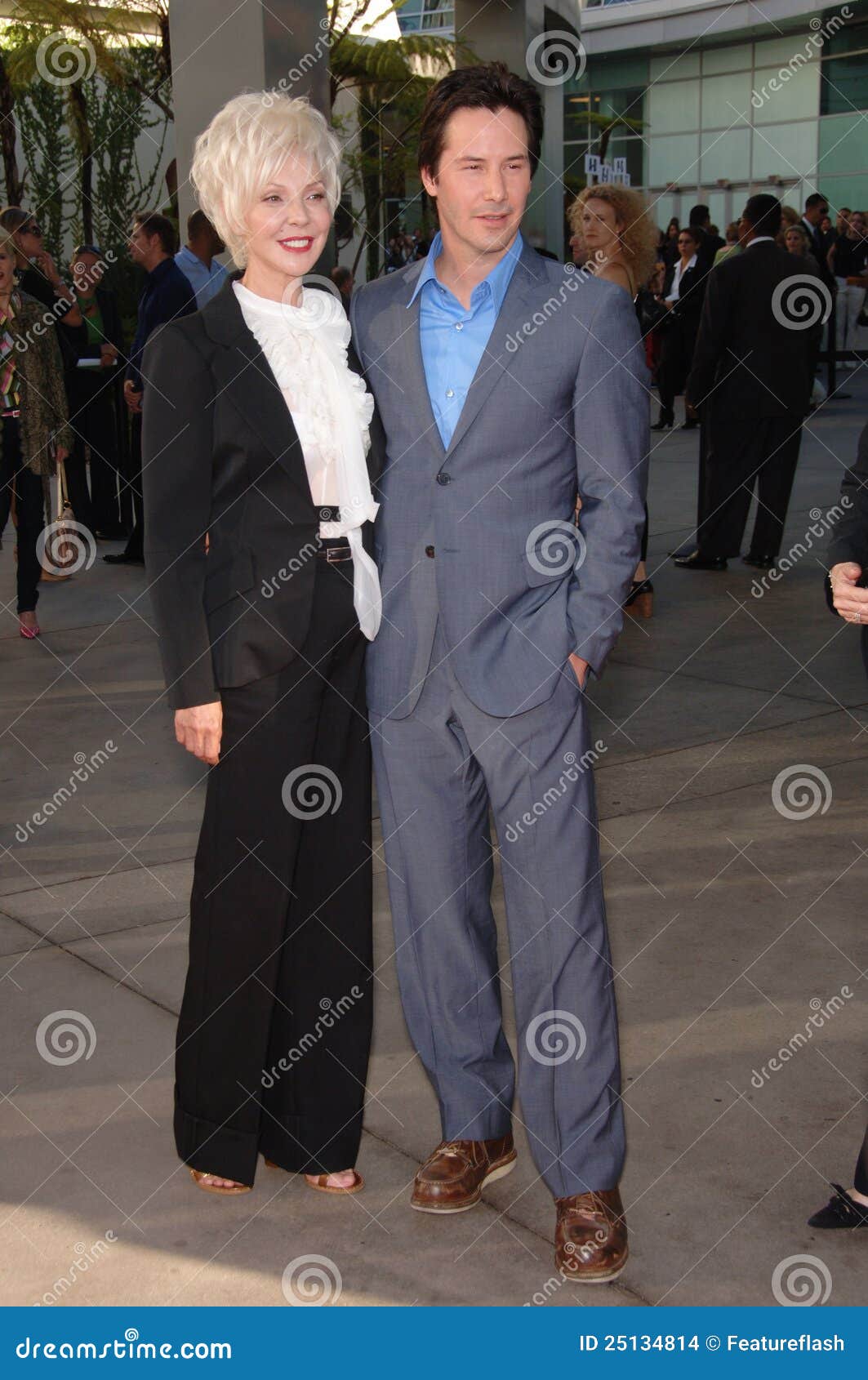 Keanu Reeves,Patricia Taylor Editorial Stock Image - Image of 2006 ...
