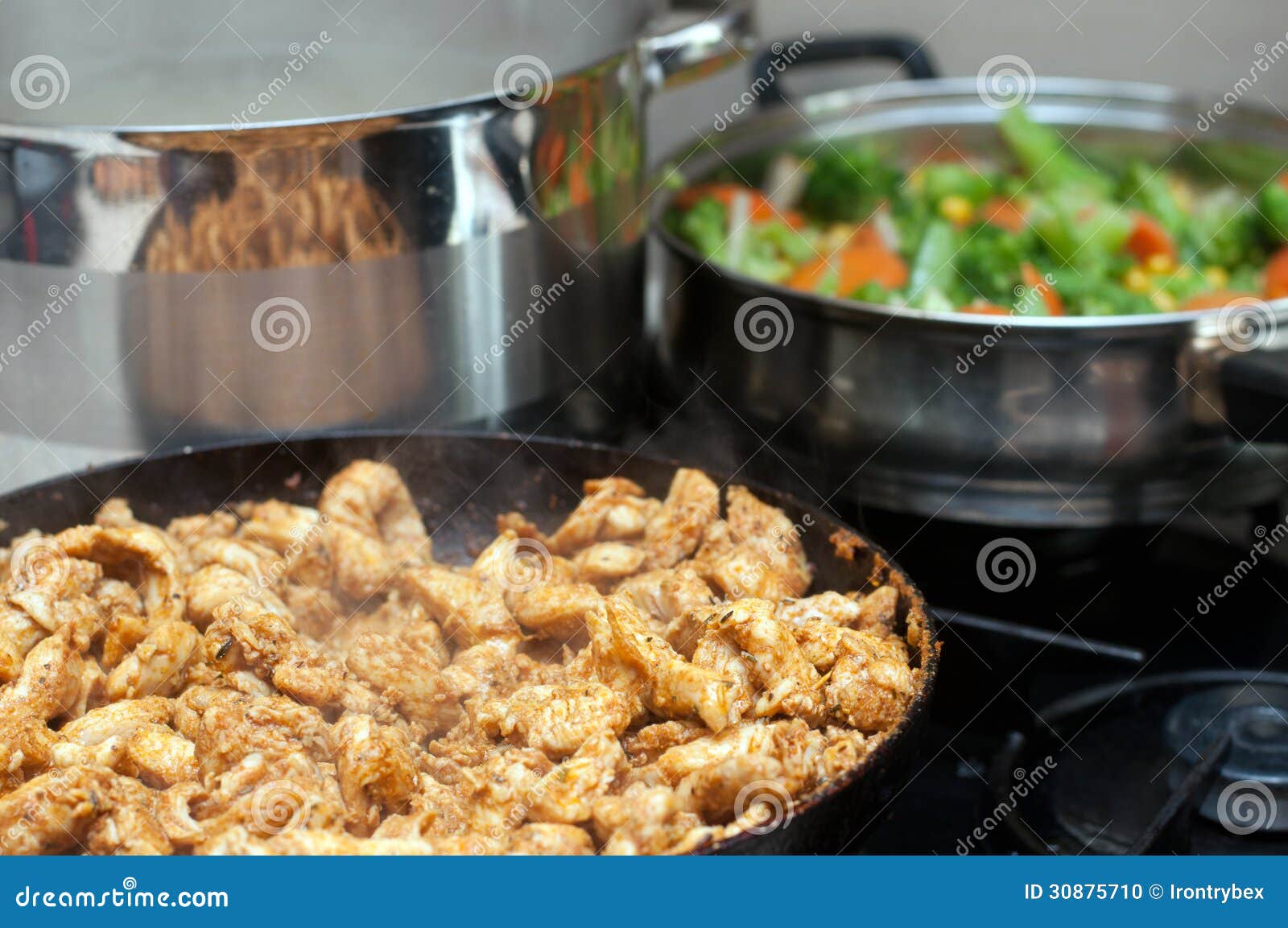 Kebab, Pasta and Vegetables Stock Photo - Image of kebab, prepare: 30875710