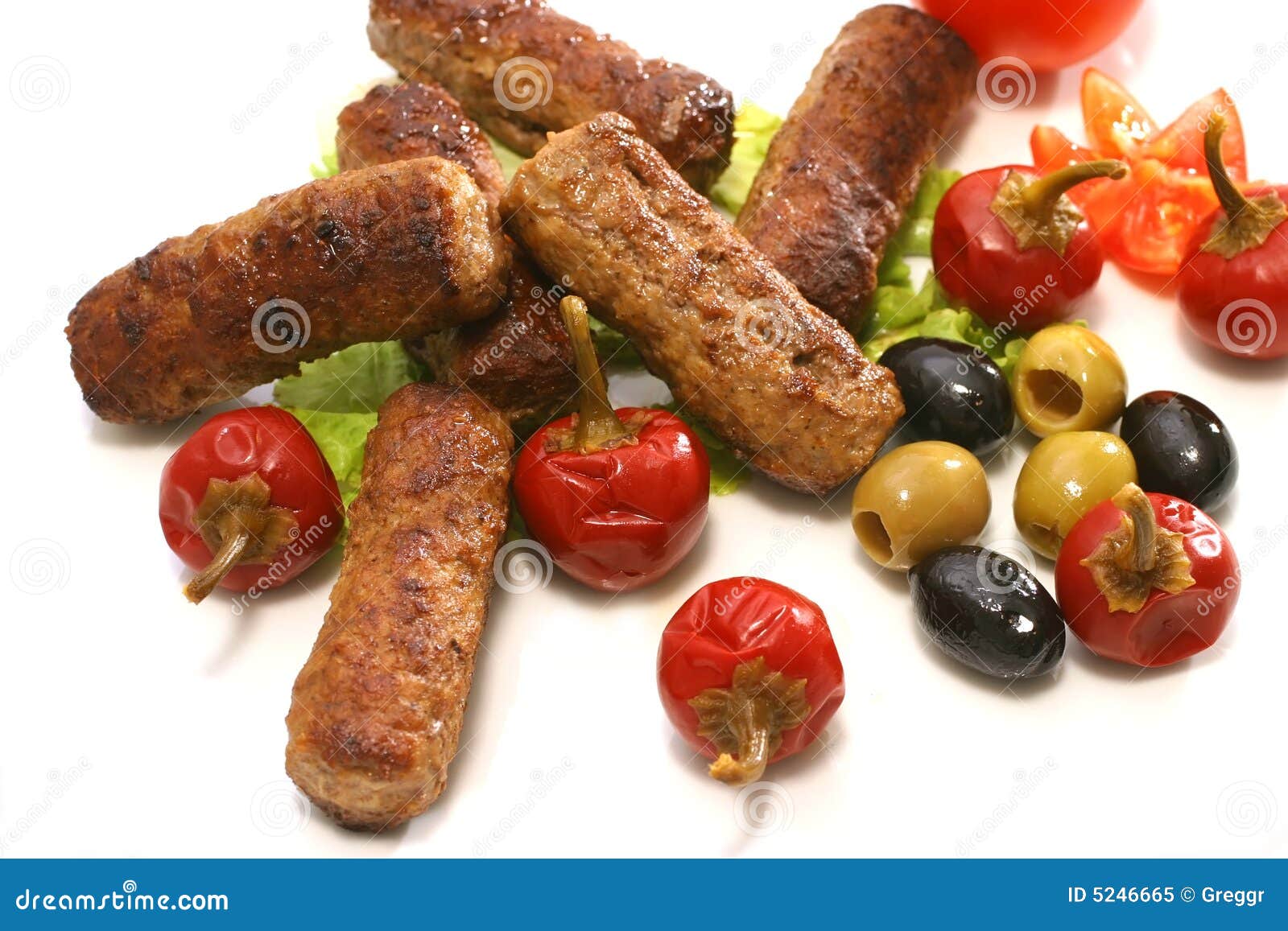 Kebab Rotola Le Olive Ed Il Pepe Sopra Bianco Immagine Stock - Immagine ...