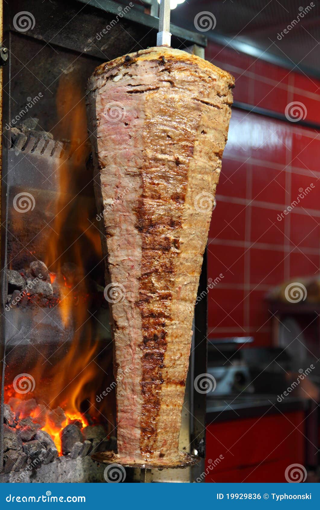 Kebab turco del doner foto de archivo. Imagen de girocompases - 19929836