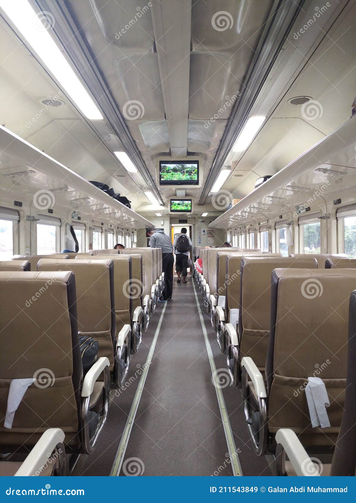 Indonesian Trains Wallpapers Editorial Photo | CartoonDealer.com #212955193