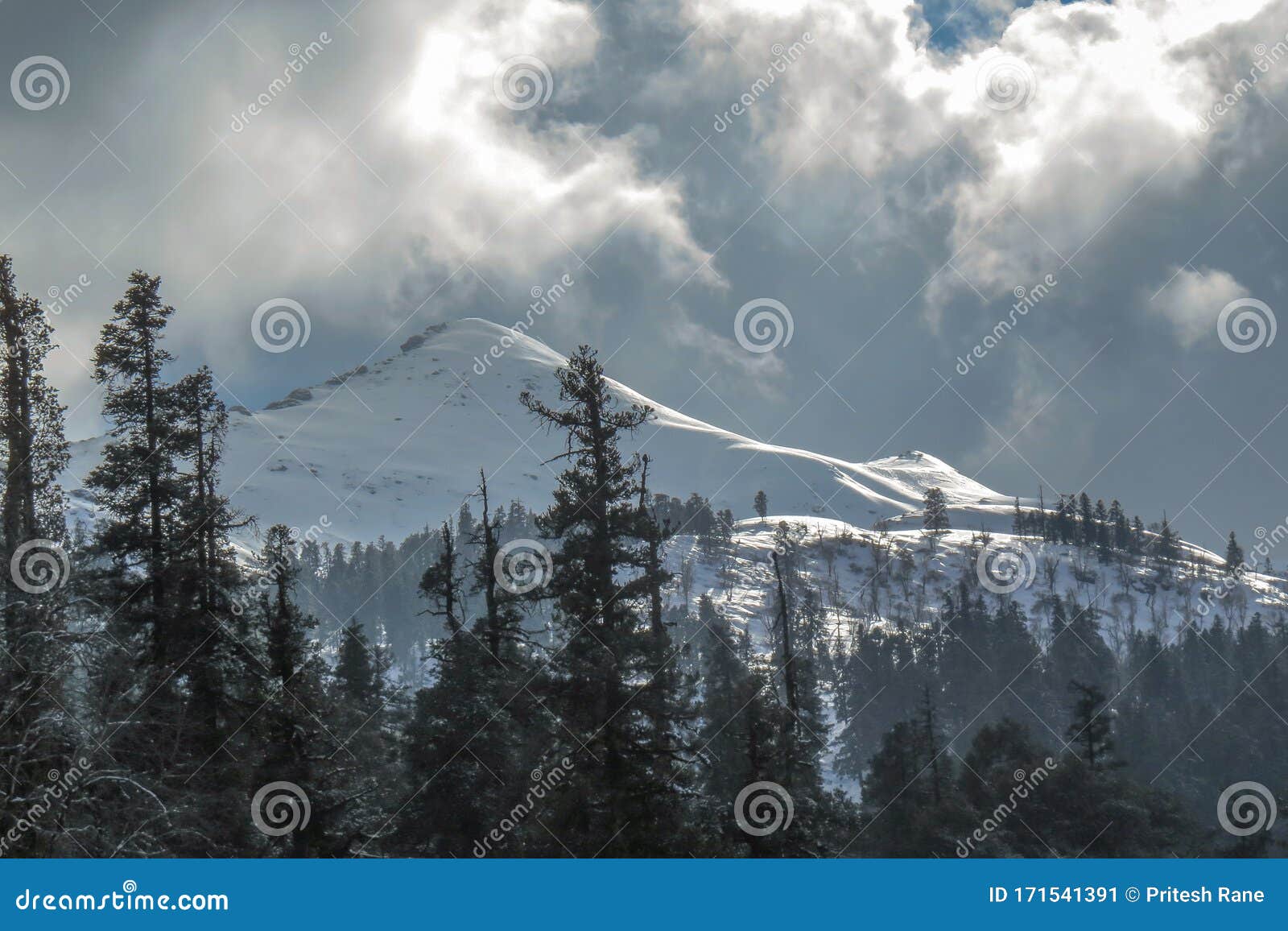 Kedarkantha Summit Against Sky in Garhwal Himalayas Stock Image - Image ...