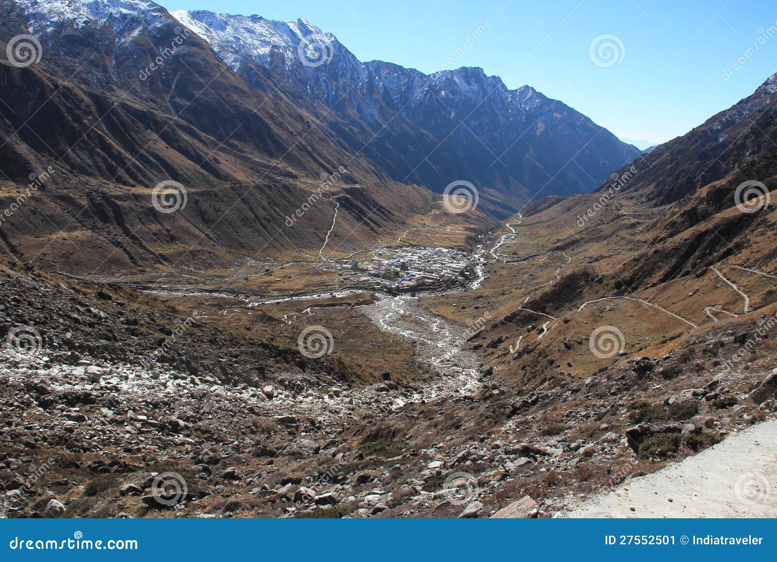 Kedarnath Temple Top View . Stock Image - Image of trail, india: 27552501