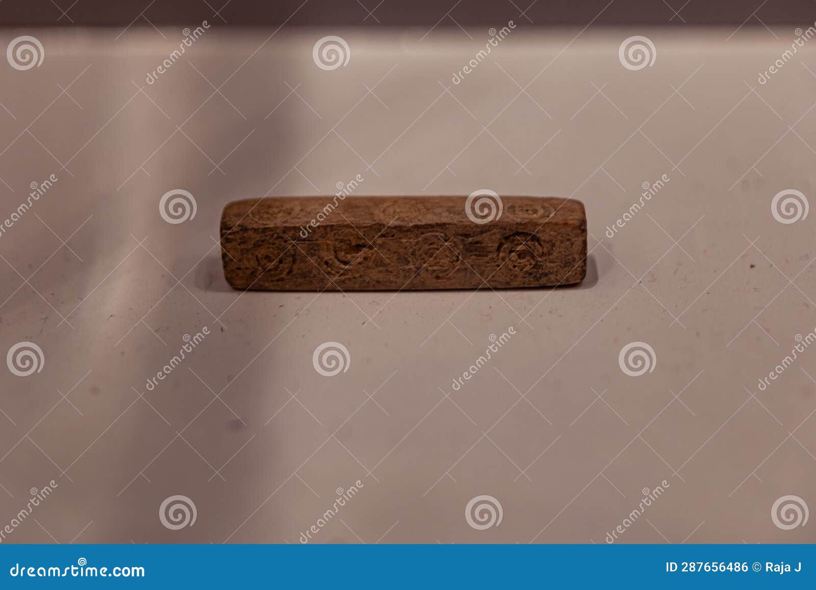 Keeladi Museum Dice Ancient Indian Artifacts Editorial Photo - Image of ...