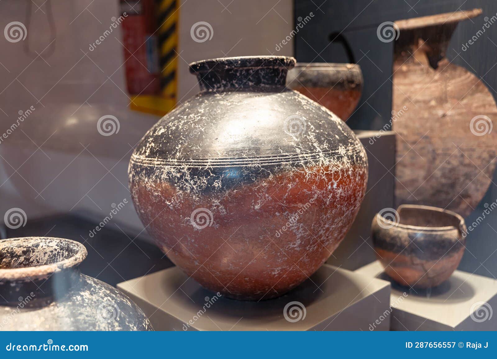 Keeladi Museum Pot stock image. Image of archaeological - 287656557