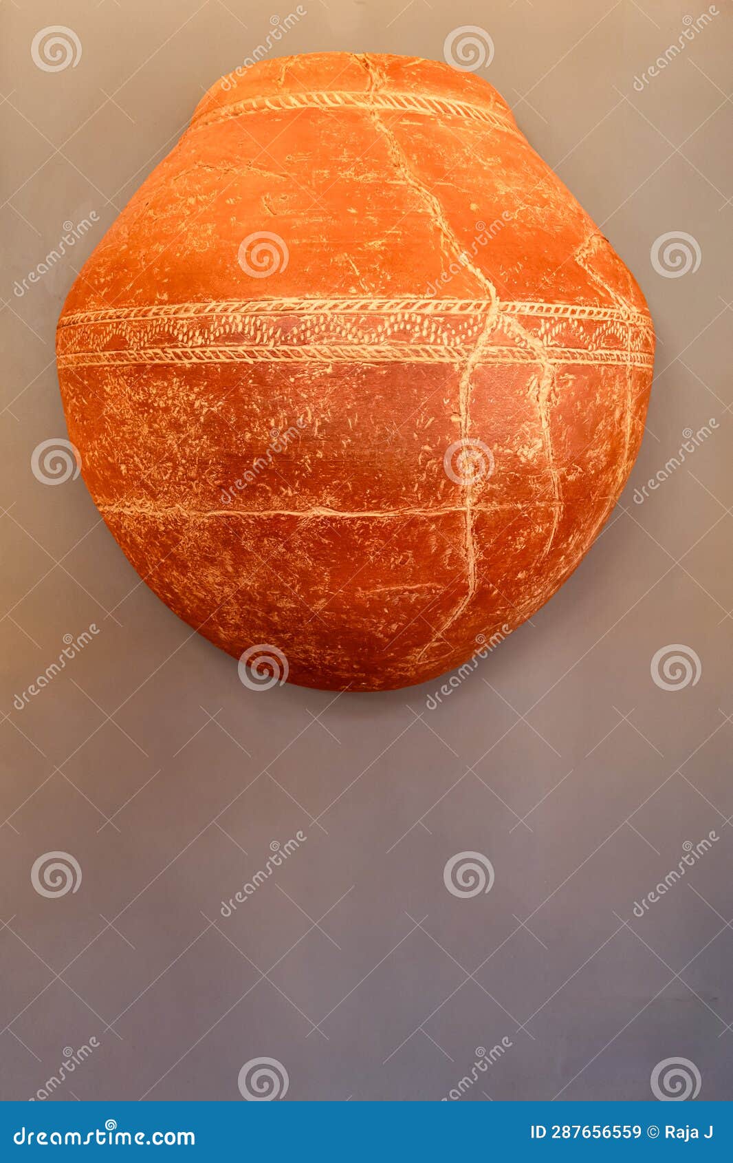 Keeladi Museum Dice Ancient Indian Artifacts Editorial Image ...