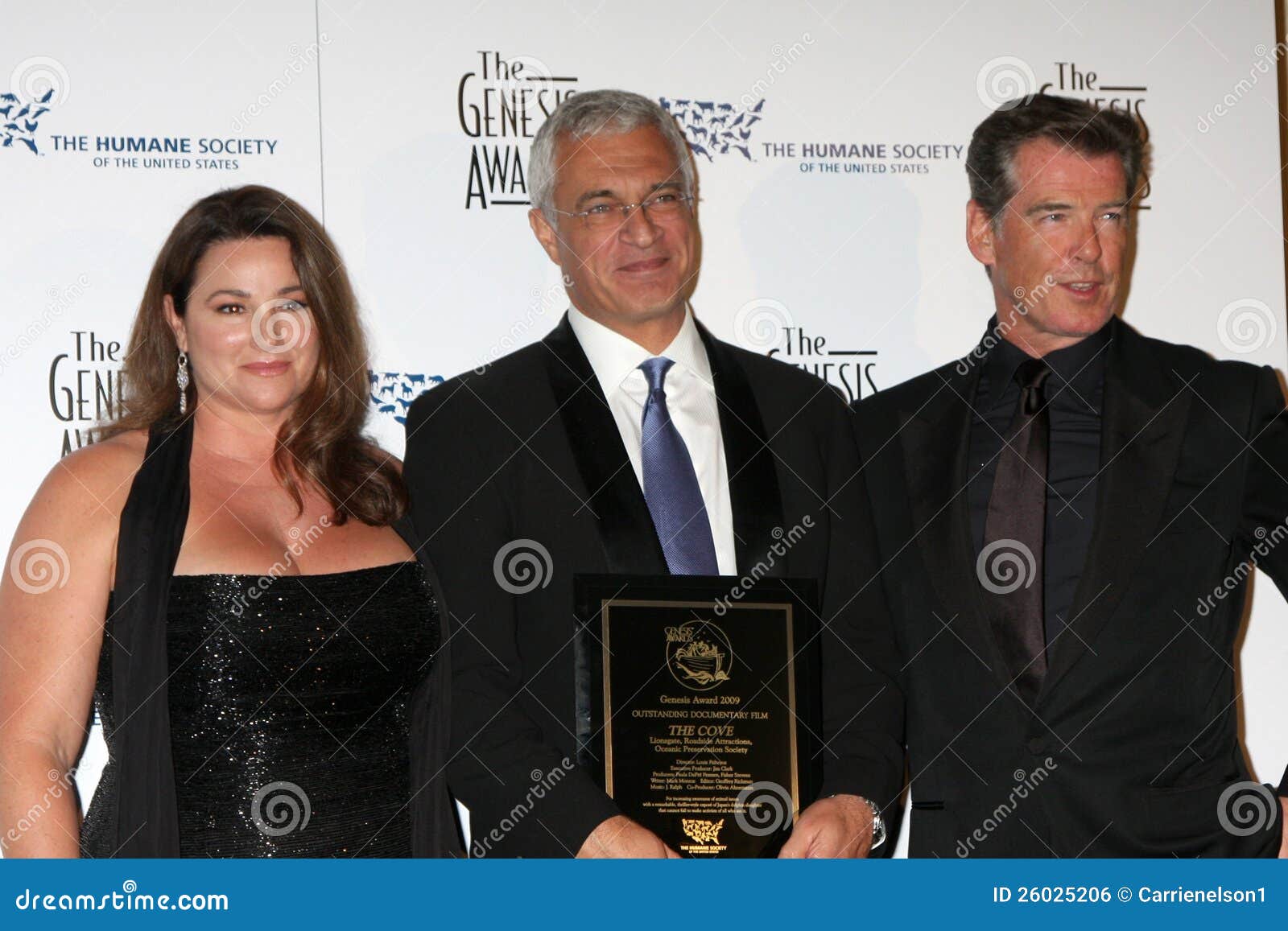 Keely Shaye-Smith,Pierce Brosnan Editorial Photo - Image of smith ...