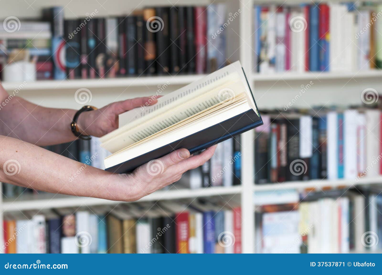 Keep book in hand stock image. Image of holding, intelligence - 37537871