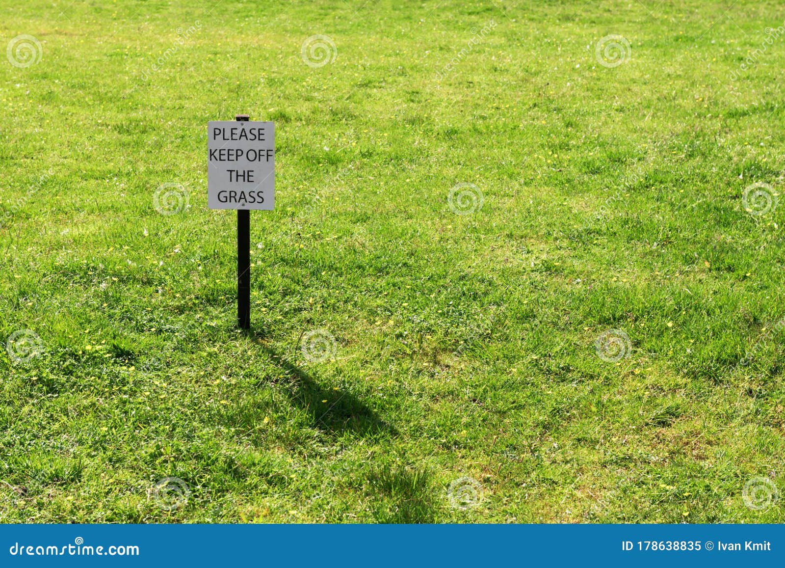 Keep off grass sign stock image. Image of information - 178638835