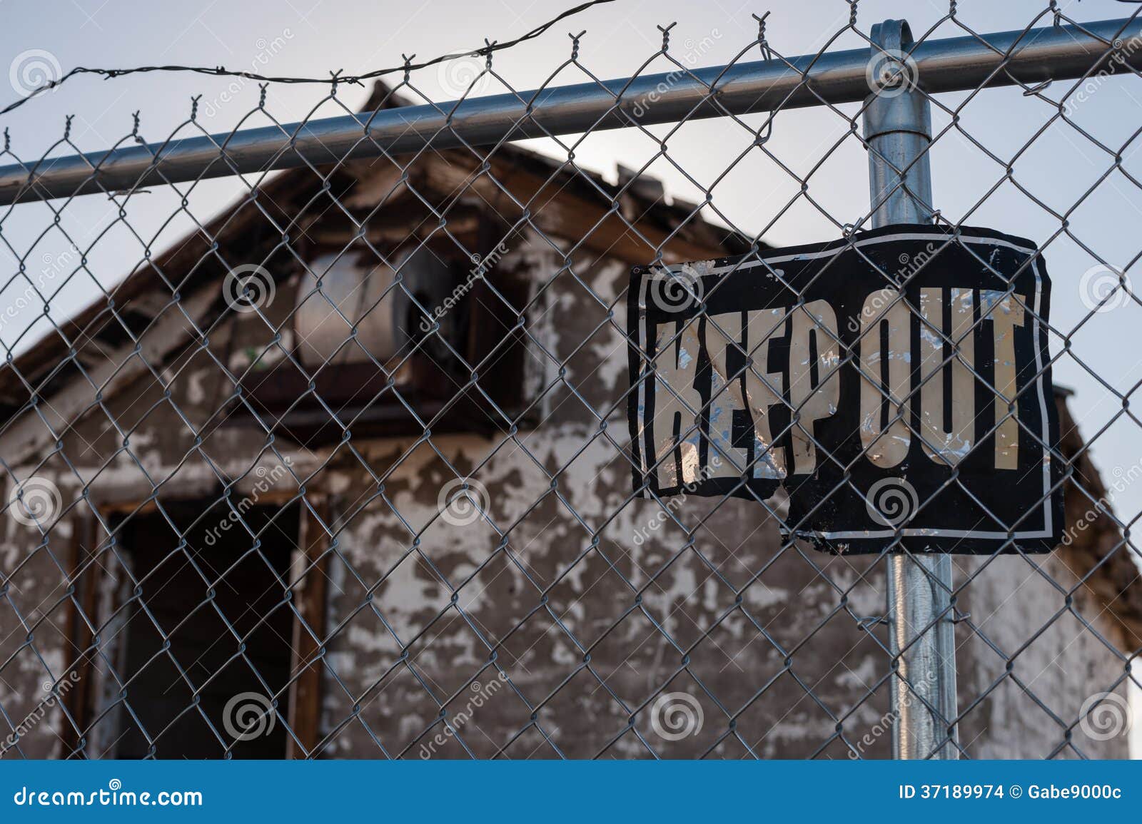 Keep Out Sign, Abandoned Building Stock Photo - Image of outdoors ...