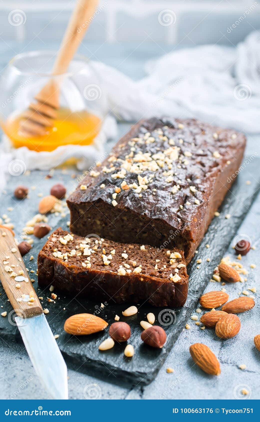 Keks foto de archivo. Imagen de almendras, cocina, jugo - 100663176