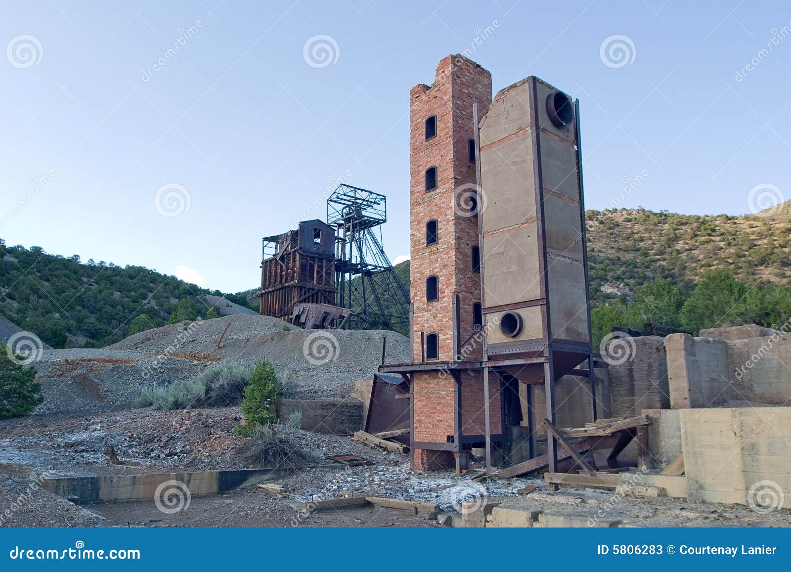 Kelly Mine 2 stock image. Image of shaft, tailings, wood - 5806283