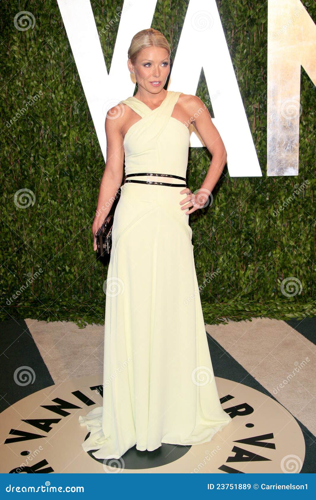 Kelly Ripa And Mark Consuelos At The Normal Heart Premiere In New York ...