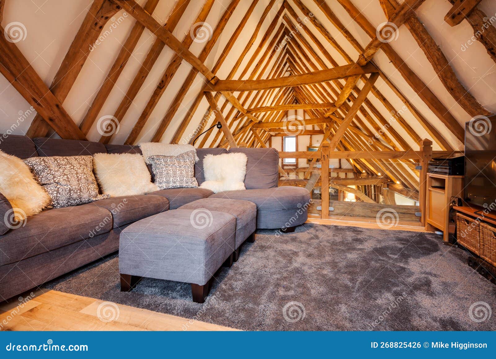 Timber Framed Attic Living Room Editorial Photo - Image of decor ... Timber Framed Attic Living Room Editorial Photo - Image of decor ...