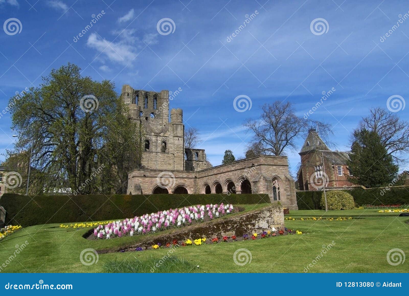 Kelso Abbey, Borders, Scotland Stock Photo - Image of abbey, kelso ...