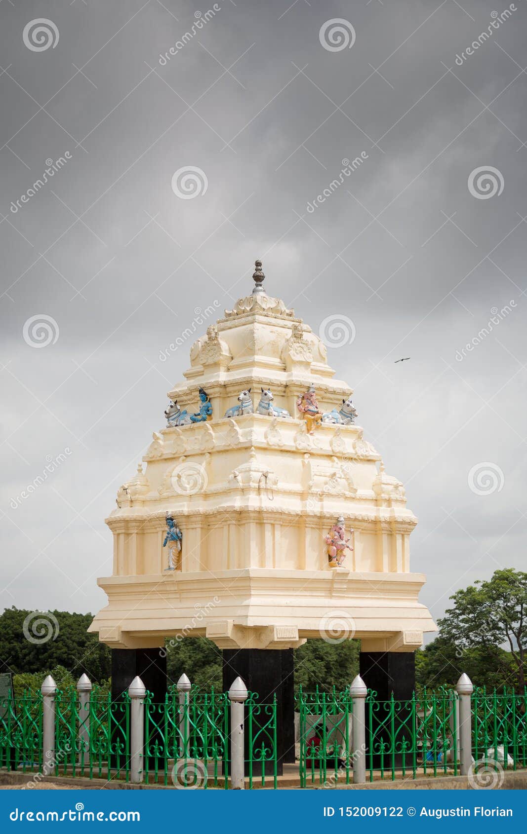 Top 91+ about wallpaper kempegowda photos - Billwildforcongress