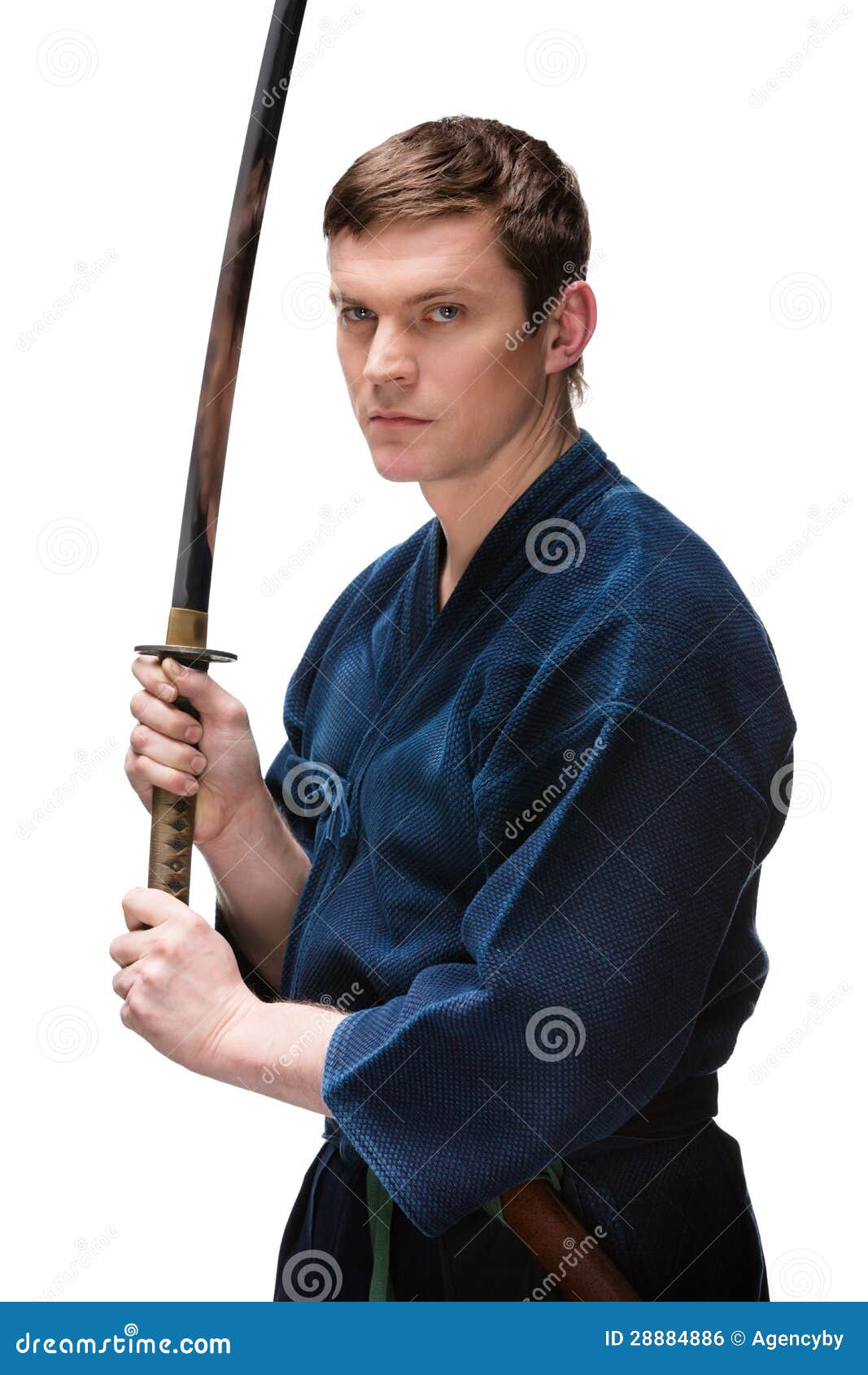 Kendoka En Manos Del Hakama Bokken Foto de archivo - Imagen de pelo ...