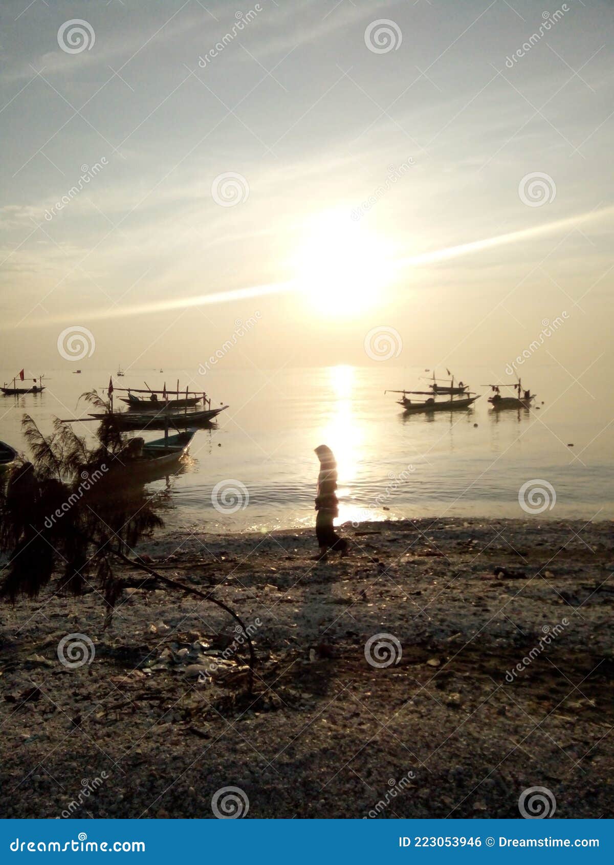 Kenjeran Beach Beautiful Sunrise Stock Photo - Image of sunrise ...
