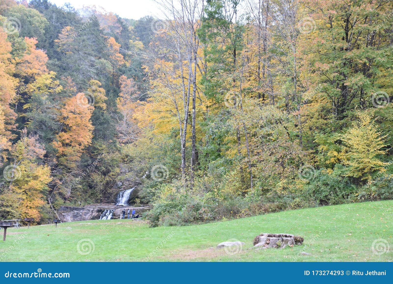 Kent Falls State Park in Kent, Connecticut Editorial Stock Photo ...