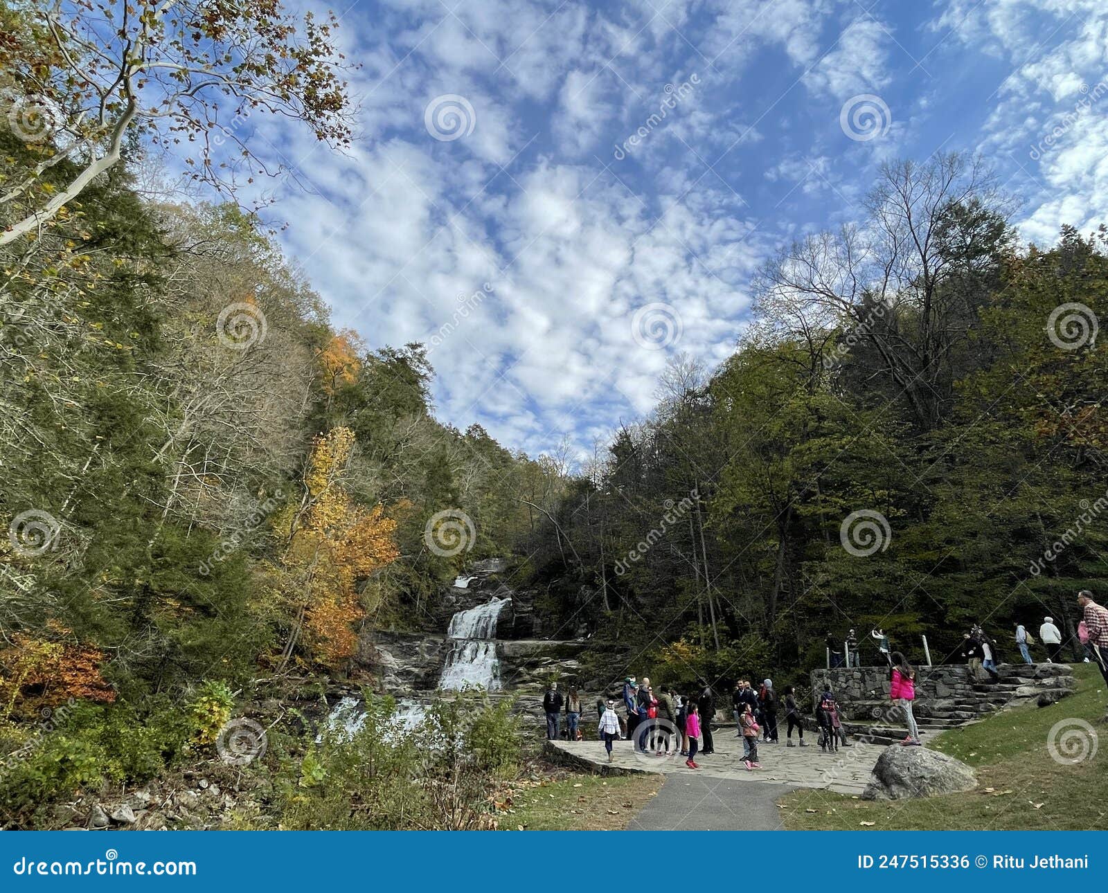 Kent Falls State Park in Kent, Connecticut Editorial Photo - Image of ...