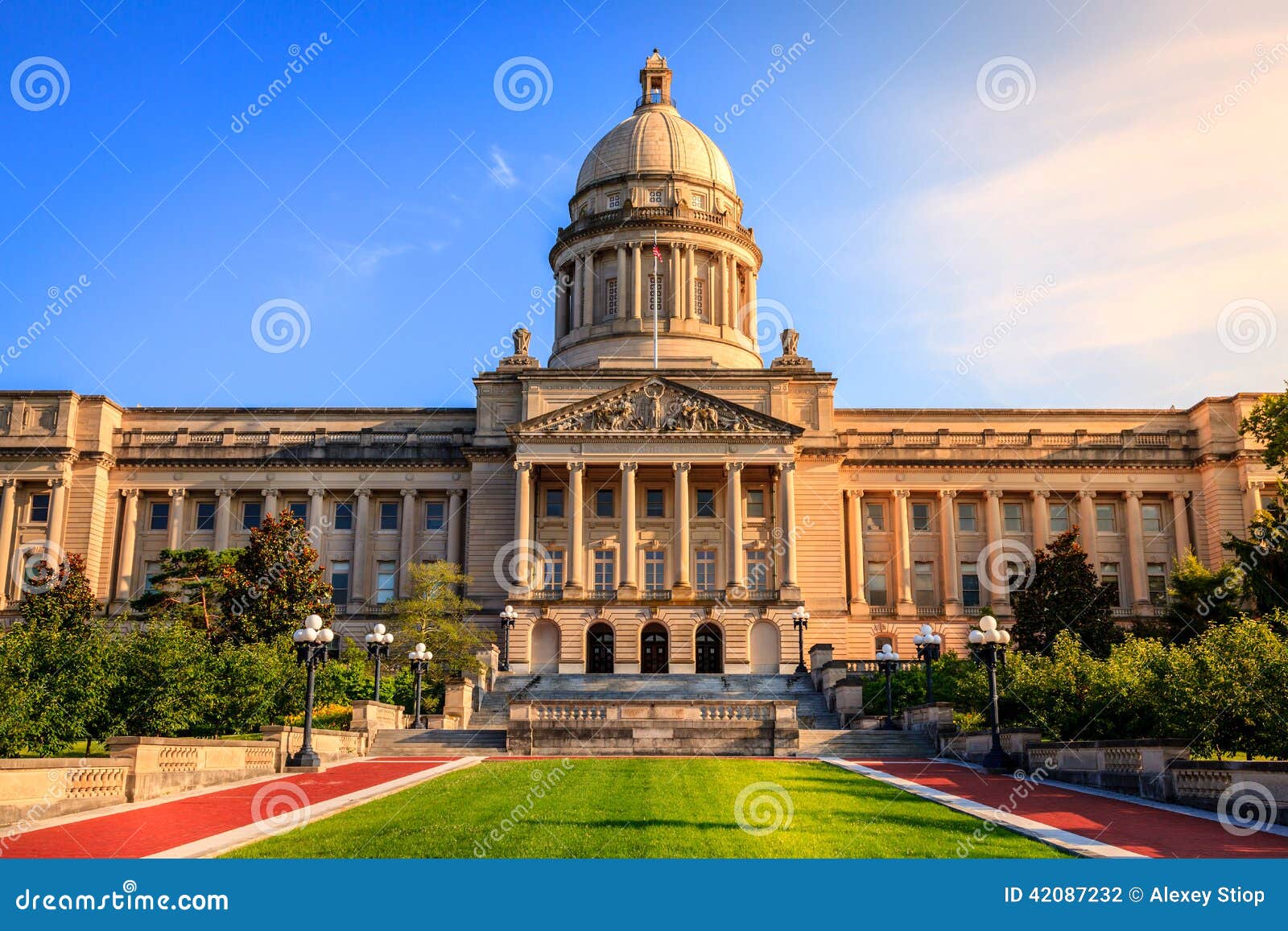 Kentucky Capitol stock photo. Image of government, beautiful - 42087232