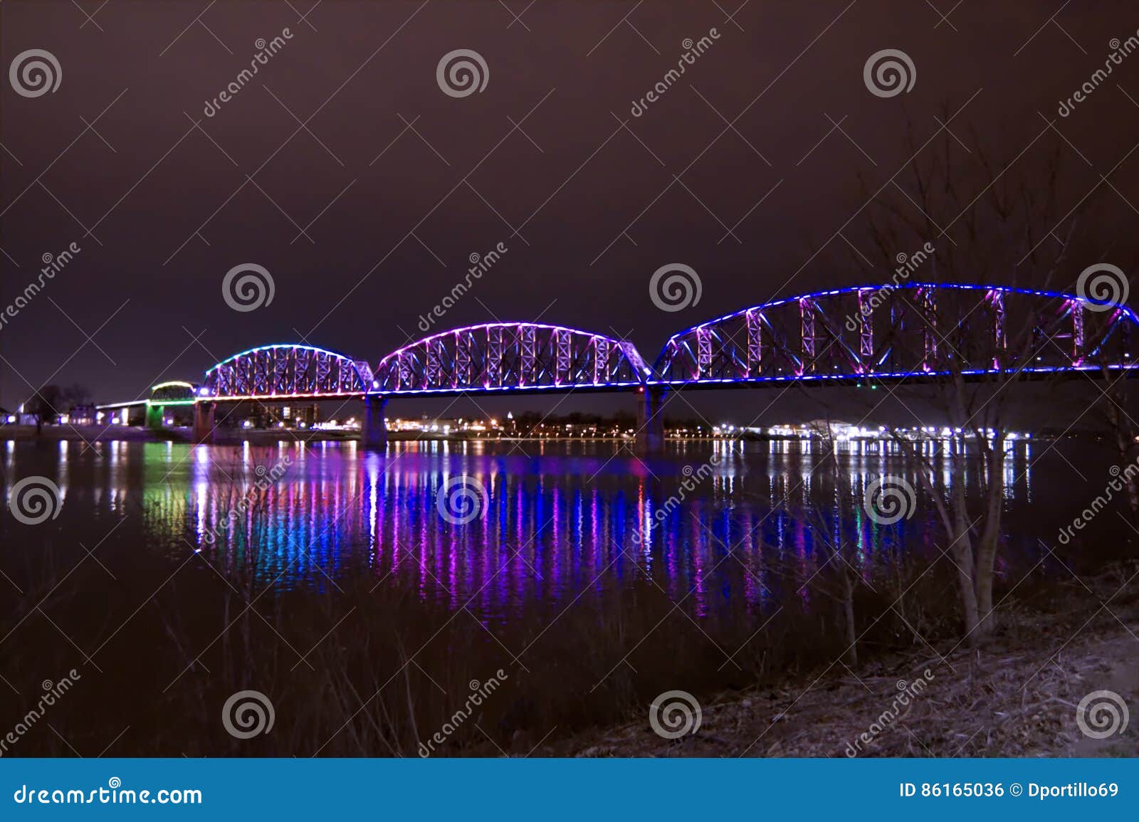 Kentucky & Indiana Bridge stock foto. Image of spoorweg - 86165036