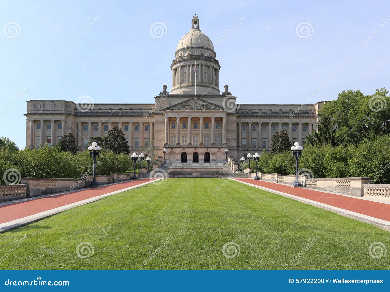 Kentucky State Capitol Building Stock Photo - Image of dome ...