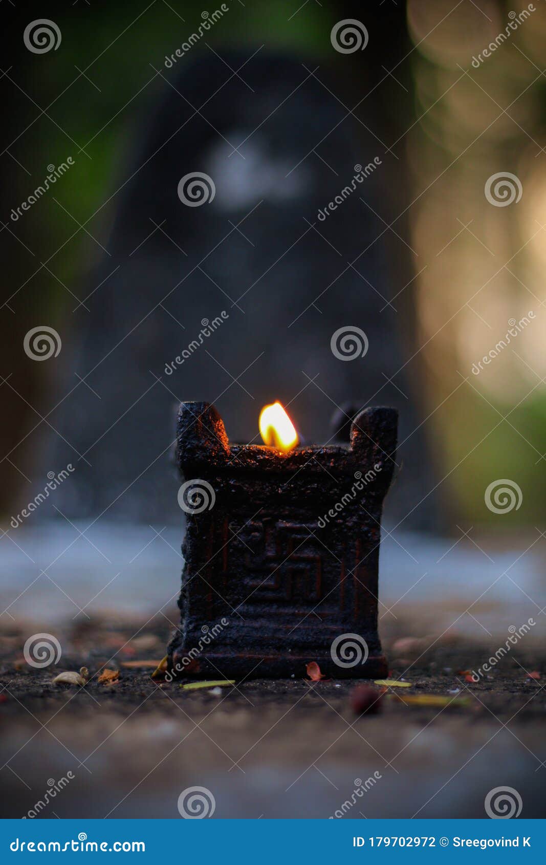 Kerala Traditional Small Stone Lamp with Flame Stock Photo - Image of ...