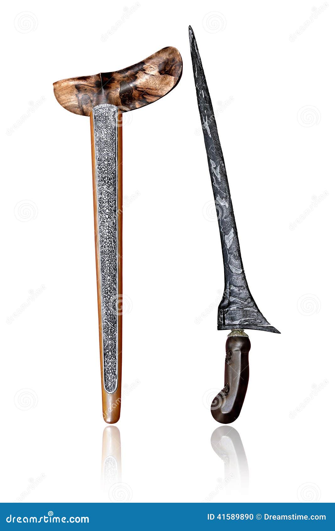 Keris Lar Gangsir foto de archivo. Imagen de daga, antigüedad - 41589890