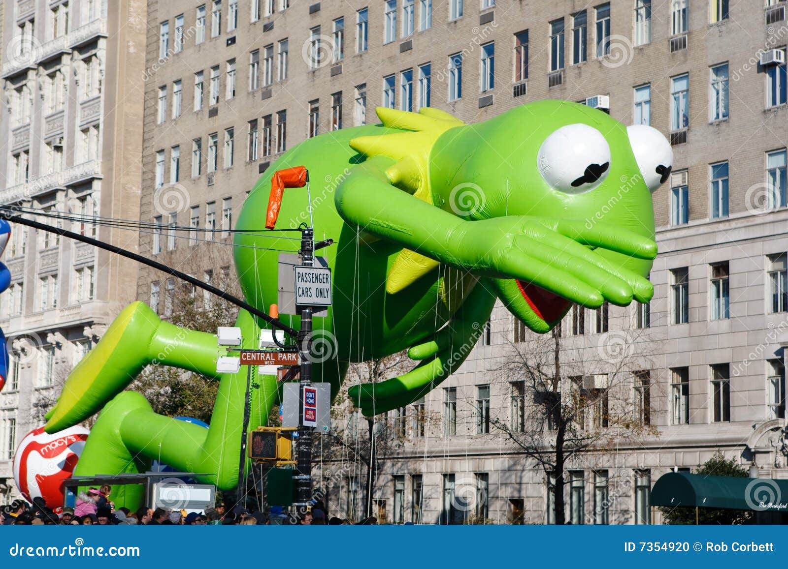 Kermit The Frog Clock At Hollywood Studios. Editorial Photo ...