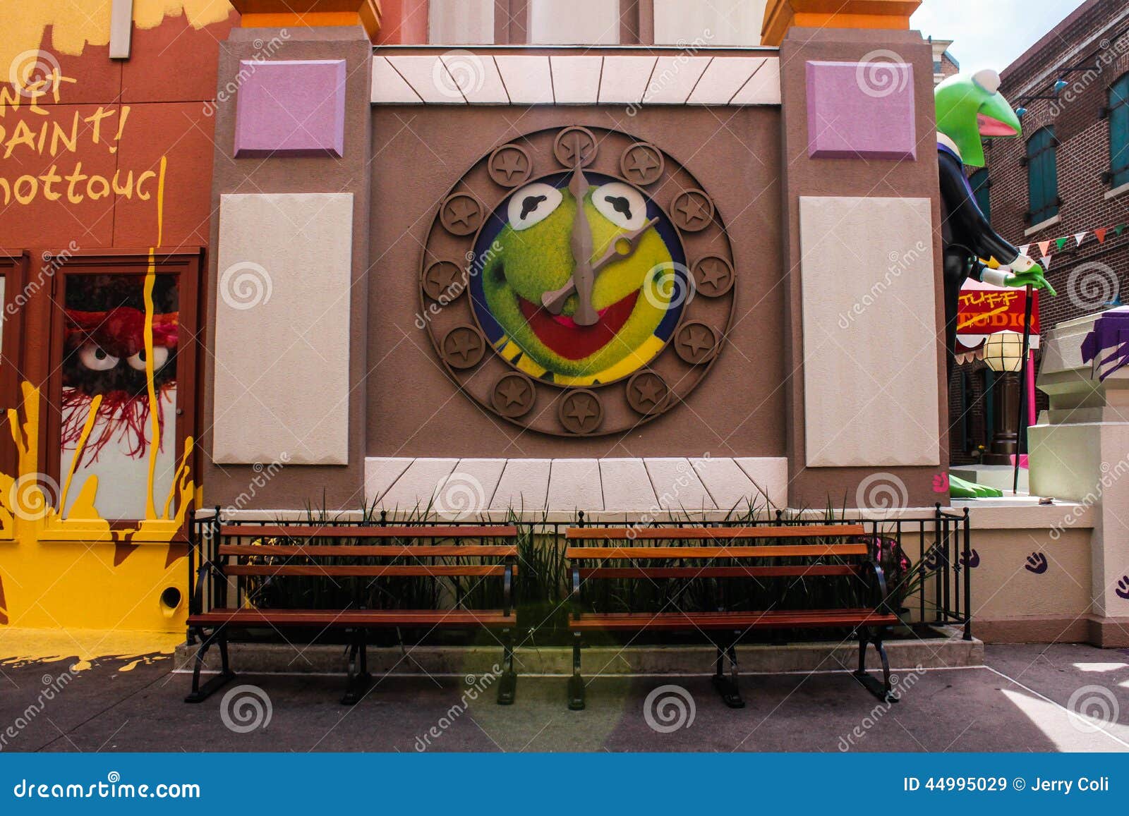 Kermit The Frog Clock At Hollywood Studios. Editorial Photo ...